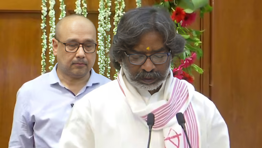 Hemant Soren takes oath for the third time as Jharkhand CM, Champai Soren quits
