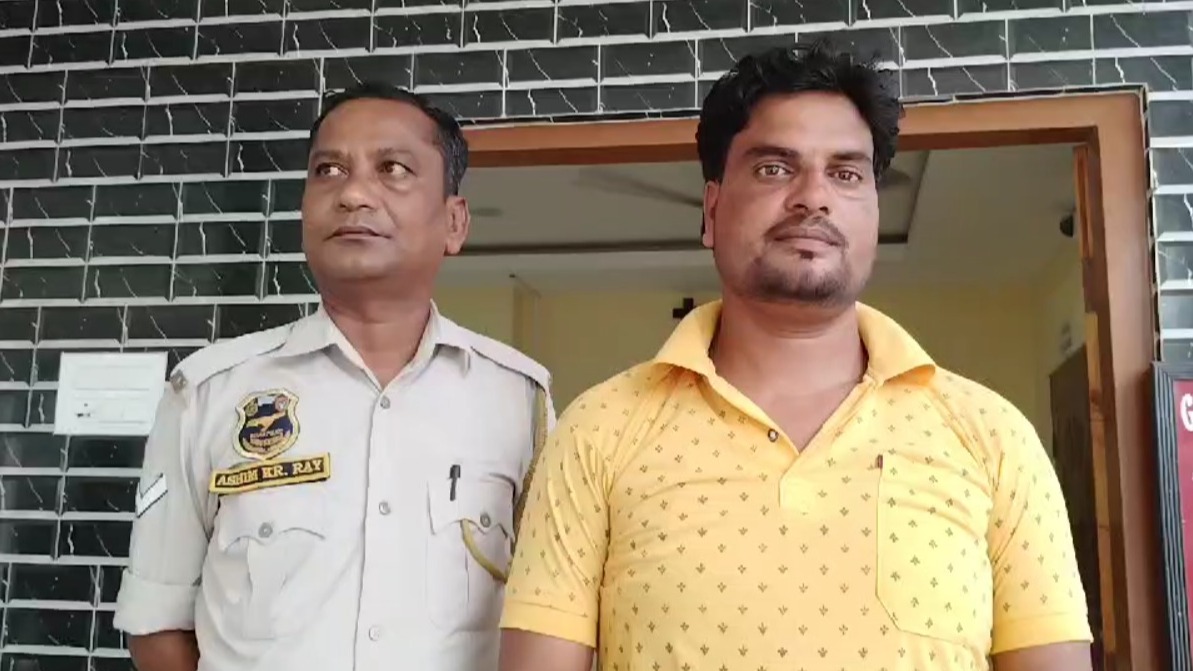 22,000 Crore online trading scam unearthed in Assam, two arrested