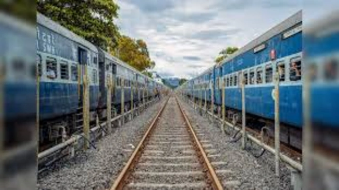 An MOU has been signed by Indian Railways and DFCCIL to deploy AI ...